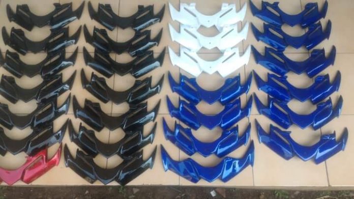 Exciter độ cánh gió winglet như siêu xe moto - Motosaigon