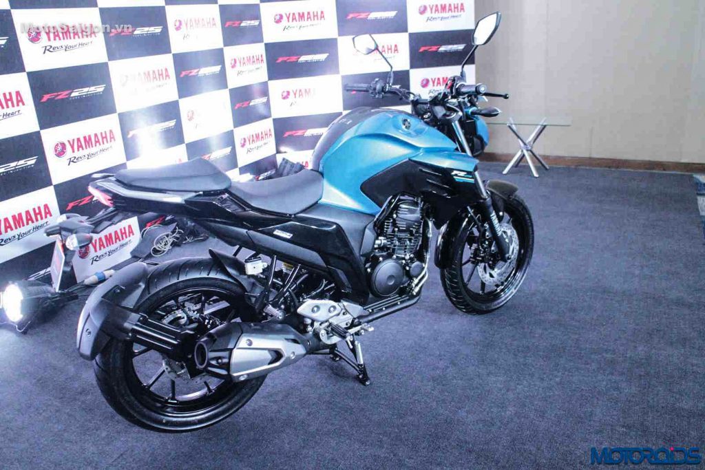 Yamaha FZ25 2017 chính thức ra mắt hình ảnh thông số giá bán - Motosaigon