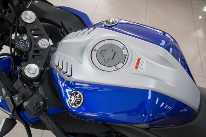 Yamaha R15 v3 2017 giá bao nhiêu? hình ảnh thông số - Motosaigon