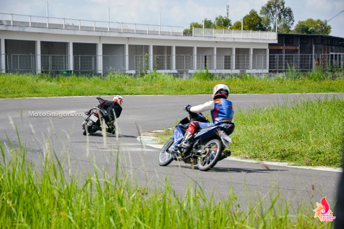 Suzuki GSX-R150 chinh phục trường đua Happy Land Circuit - Motosaigon