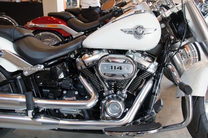 Fat Boy 107 2018 bất ngờ về Showroom Harley-Davidson of Saigon - Motosaigon