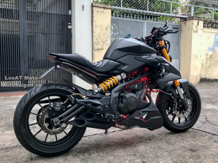 Benelli BN302 độ Street Fighter cực ngầu của LeeAT Moto - Motosaigon