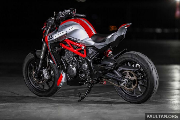 Benelli BN302 độ StreetFighter tuyệt đẹp đến từ Malaysia - Motosaigon