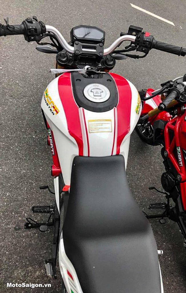 Hunter 110 Monster 110 Hai mẫu minibike giá rẻ về Việt Nam - Motosaigon