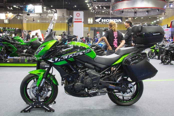 Kawasaki Versys 650 Adventure nhiều đồ chơi phụ kiện đi tour - Motosaigon