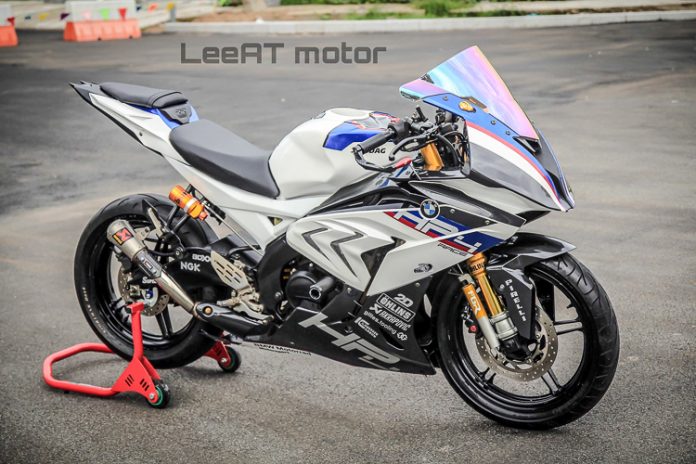 Yamaha R15 độ BMW HP4 Race cực chất của LeeAT Motor - Motosaigon