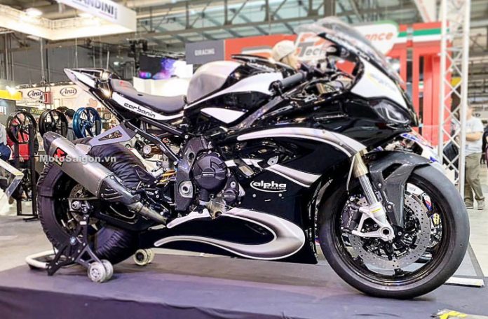 Choáng ngợp phiên bản độ của BMW S1000RR 2019 Alpha Racing - Motosaigon