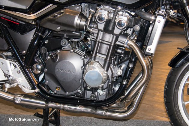 Honda CB1300 2019 Super Four bất ngờ về Việt Nam kèm giá bán - Motosaigon