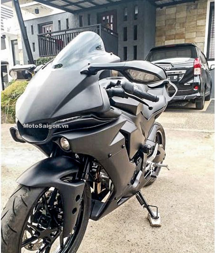 Yamaha R15 v3 độ bodykit R1M giá bán 10 triệu đồng - Motosaigon