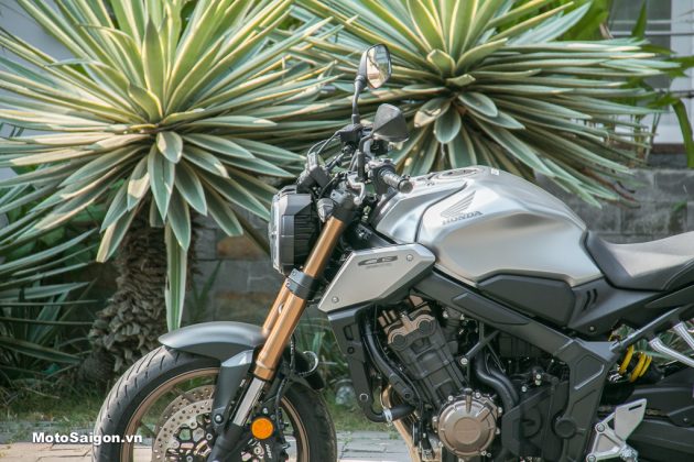 Đánh giá xe Honda CB650R 2019 ưu nhược điểm sau 500km - Motosaigon