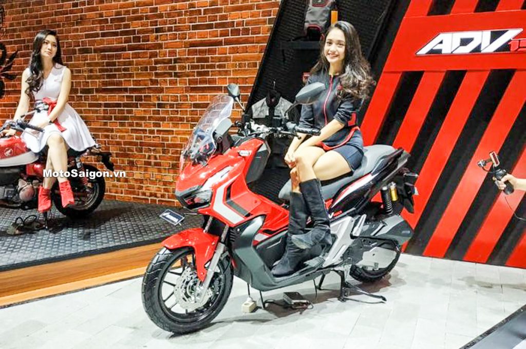 Honda ADV 150 giá bán từ 49 triệu đồng bất ngờ ra mắt - Motosaigon