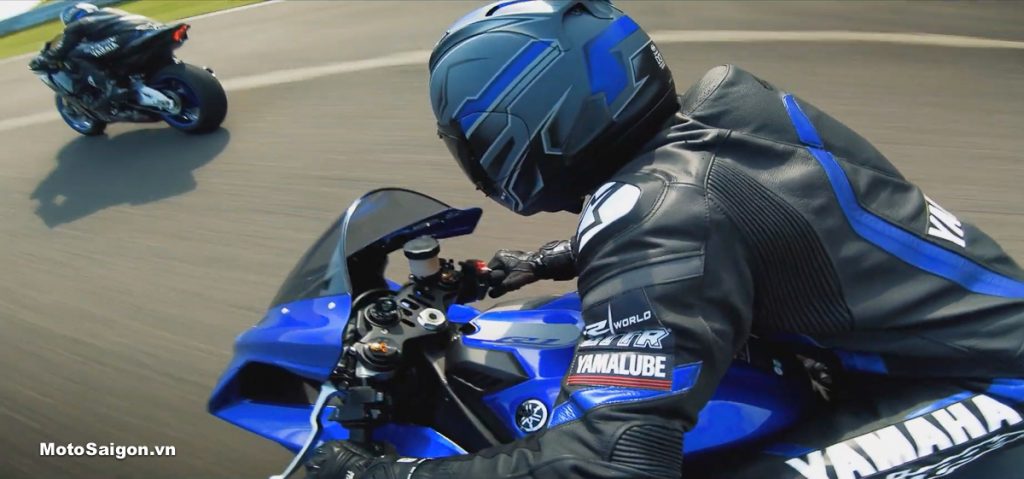 Yamaha R1 2020 lộ diện ngoại hình mới khá giống R6 - Motosaigon