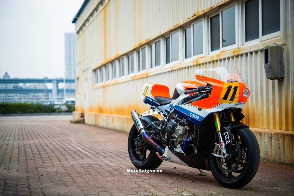 BMW S1000RR ''thoát xác'' thành ly cafe siêu tốc độ - Motosaigon