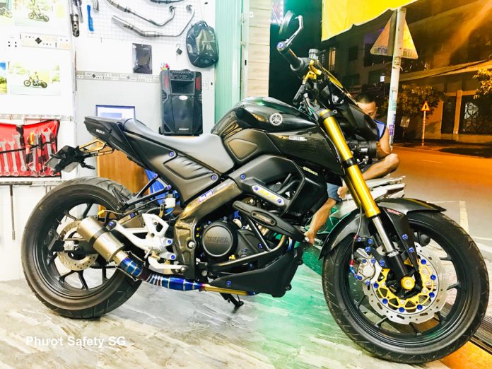Yamaha MT-15 độ cực chất hơn 40 triệu kèm pô SC Full Titanium - Motosaigon