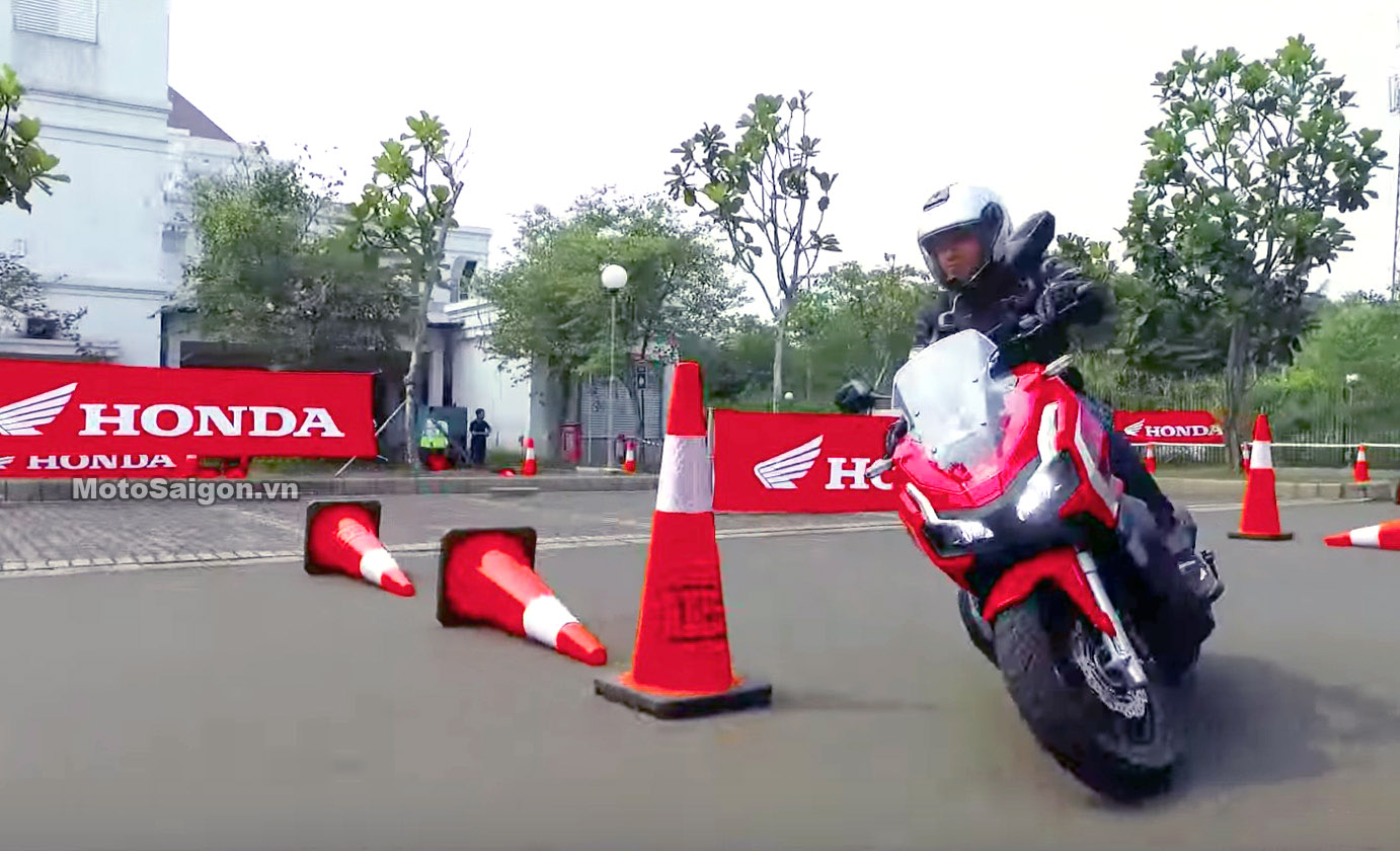 Clip trải nghiệm Honda ADV 150 giá bán từ 49 triệu đồng - Motosaigon