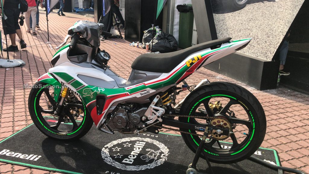 Benelli RFS 150i Racing phiên bản trường đua cực đẹp - Motosaigon