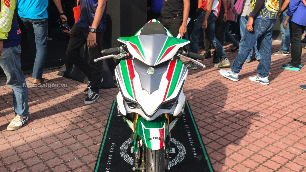 Benelli RFS 150i Racing phiên bản trường đua cực đẹp - Motosaigon