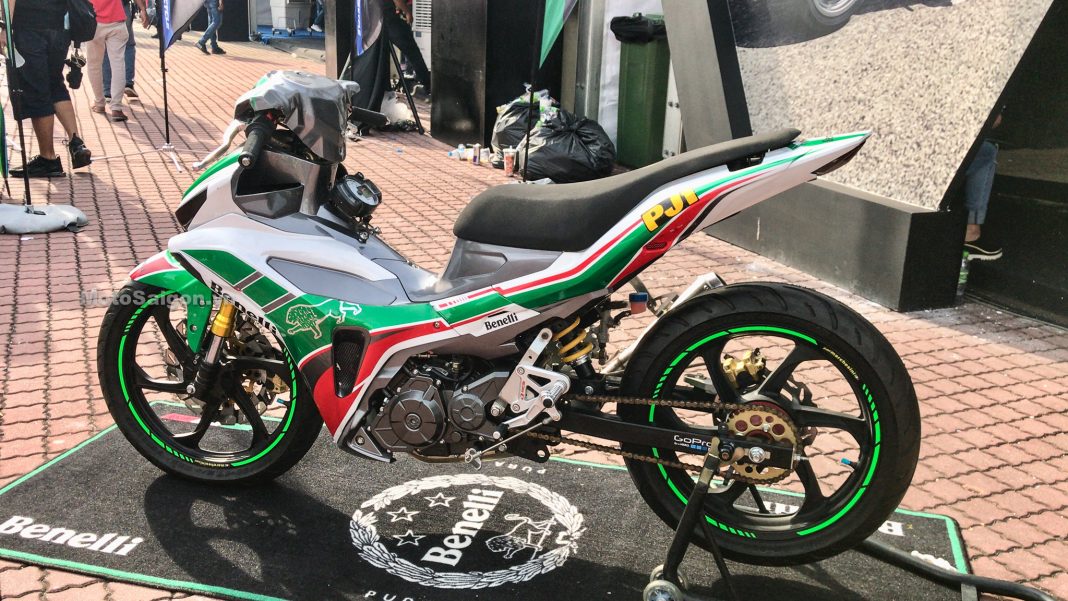 Benelli RFS 150i Racing phiên bản trường đua cực đẹp - Motosaigon