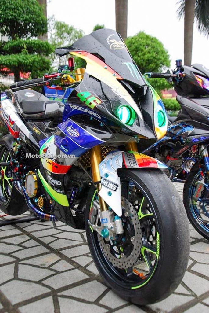 Exciter độ phong cách moto pkl BMW S1000RR nhiều đồ chơi - Motosaigon