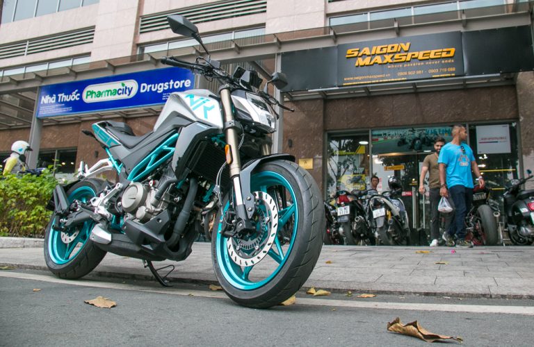 Đánh giá ngoại hình CFMOTO CF 250NK có đáng đồng tiền bát gạo? - Motosaigon