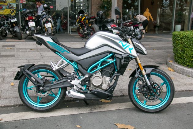 Đánh giá ngoại hình CFMOTO CF 250NK có đáng đồng tiền bát gạo? - Motosaigon