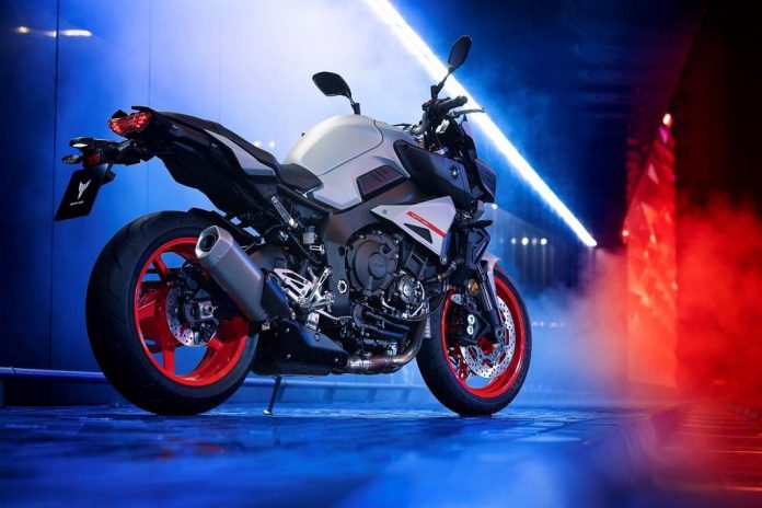 Chi tiết Yamaha MT-10 2020 kèm giá bán chính thức - Motosaigon