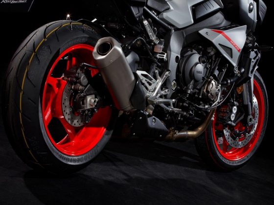 Chi tiết Yamaha MT-10 2020 kèm giá bán chính thức - Motosaigon
