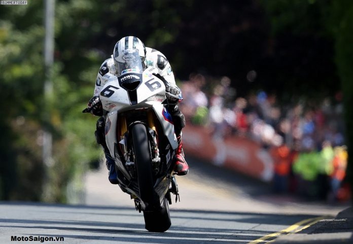 Ducati Panigale V4 chính thức tham gia giải đua Isle of Man TT 2020 ...