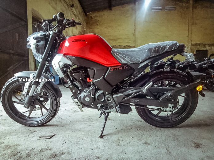 Khui thùng Honda CBF190 TR có ABS đầu tiên về Việt Nam giá bán phá đảo ...