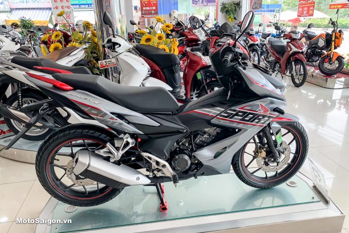 Bóc tem Honda Winner X 2020 màu mới bất ngờ về Head - Motosaigon