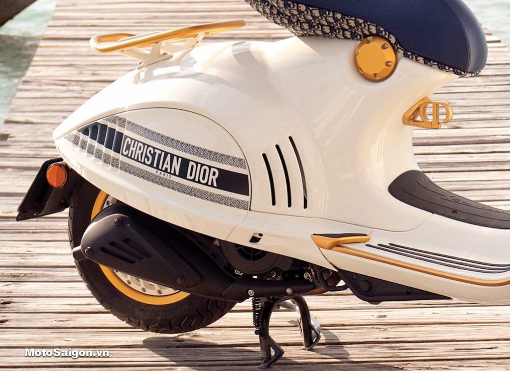Vespa 946 Christian Dior khiến các nàng phát cuồng vì quá đẹp - Motosaigon