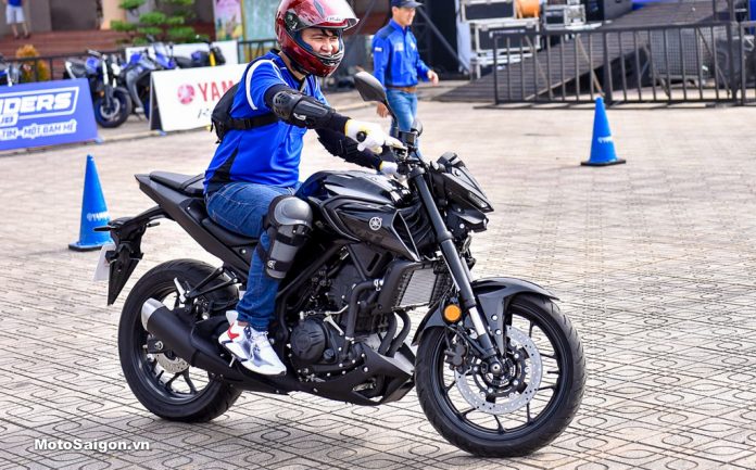 Yamaha XSR300 sẽ về Việt Nam trong Quý 3 năm 2021 - Motosaigon