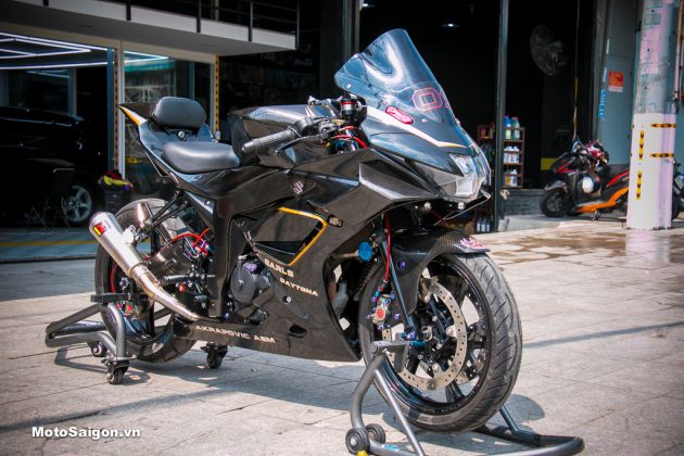 Suzuki GSX-R150 "lột xác" phong cách MotoGP cực ngầu tại Kỳ Chế Mủ ...