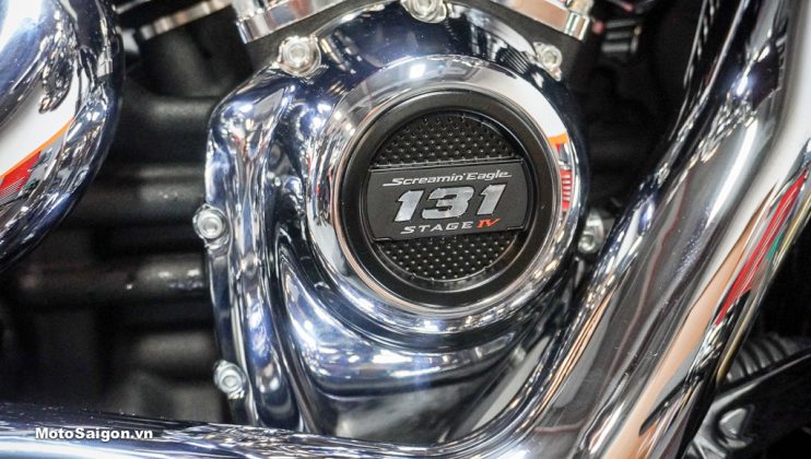 Trên yên Siêu phẩm CVO BreakOut 131ci độ Stage IV 2146cc của doanh nhân ...