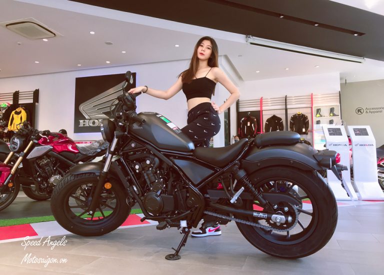 Bộ ảnh Speed Angels cá tính bên cạnh bộ 3 mô tô pkl 2021 của Honda ...