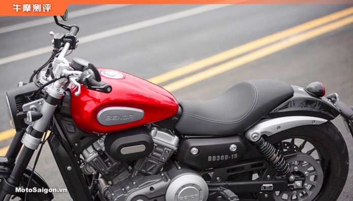 Benda BD300 gây sốc với động cơ V-Twin giá siêu rẻ - Motosaigon