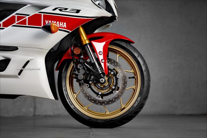Yamaha R3 2022 60th Anniversary phiên bản kỹ niệm 60 năm MotoGP ...
