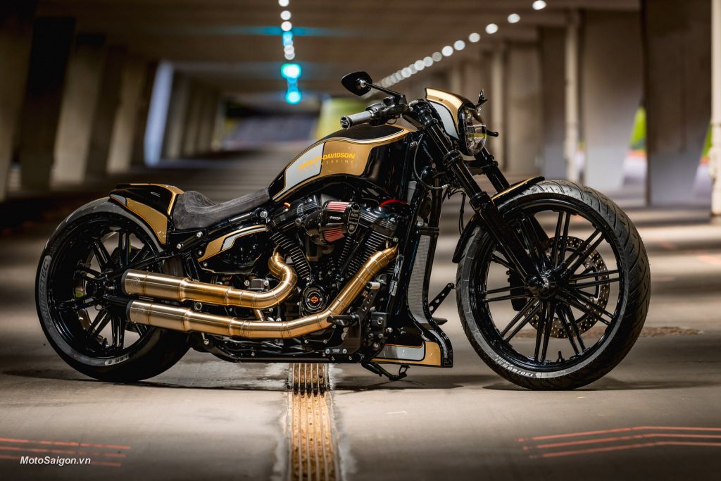 Harley-Davidson BreakOut 114 Razor 3 độ siêu đẹp của Thunderbike ...