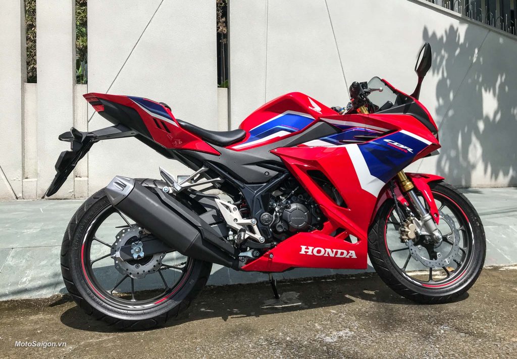 Honda CBR150R chính hãng: Giá xe CBR150R 2021 tại Đại lý ra biển số lăn ...