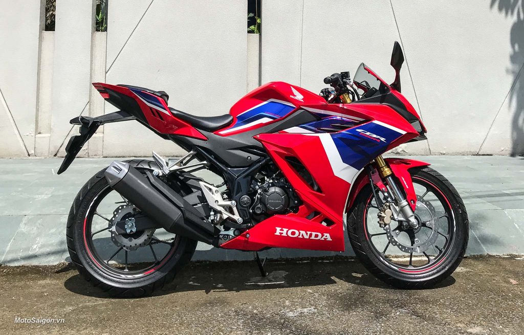 Honda CBR150R chính hãng: Giá xe CBR150R 2021 tại Đại lý ra biển số lăn ...
