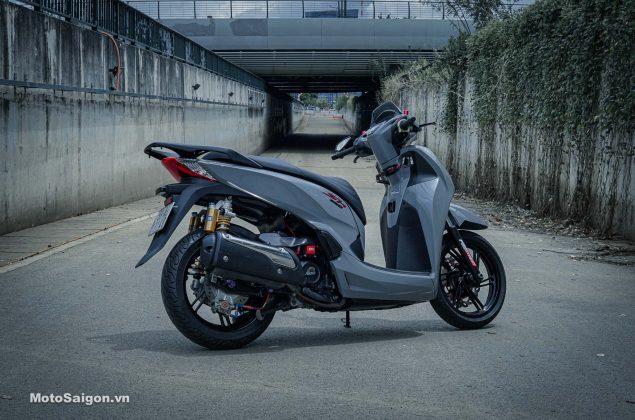 Honda Sh300i độ cực đẹp với phối màu xám đen kèm loạt đồ chơi đáng tham ...