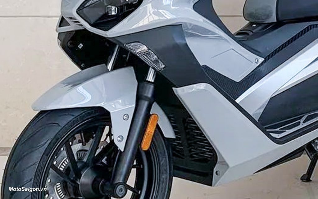 Longjia VMAX 250 2022 gây chú ý với thiết kế đẹp kèm sức mạnh hơn 24 HP ...