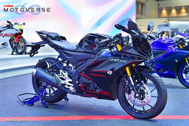 Giá xe R15M & R15 v4 chính hãng đã được tiết lộ trước ngày ra mắt ...