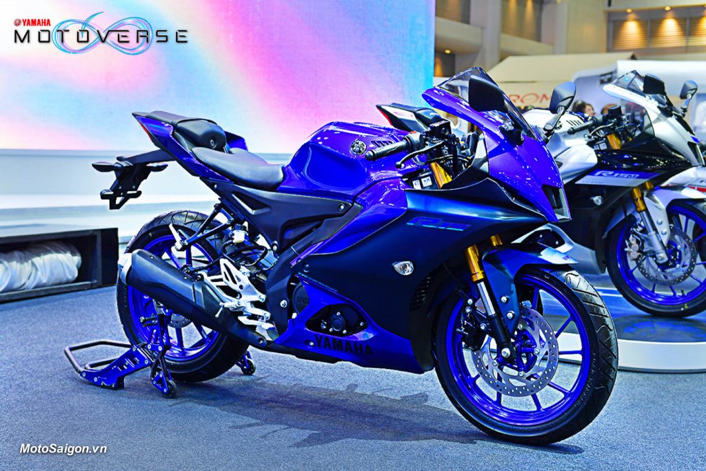 Giá xe R15M & R15 v4 chính hãng đã được tiết lộ trước ngày ra mắt ...