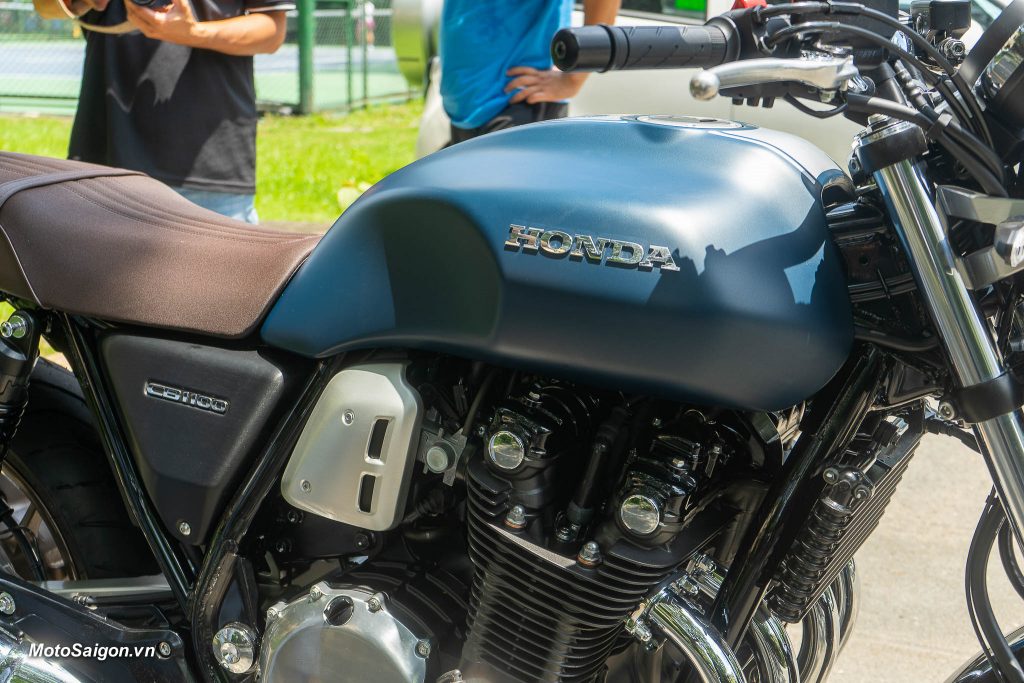 Honda CB1100 RS Final Edition phiên bản đặc biệt cực hiếm đã về Việt ...