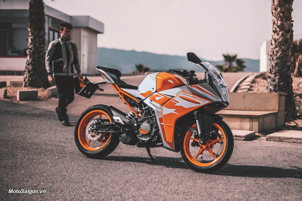 KTM RC 200 2022 bất ngờ ra mắt với giá bán hấp dẫn dành cho biker mới ...