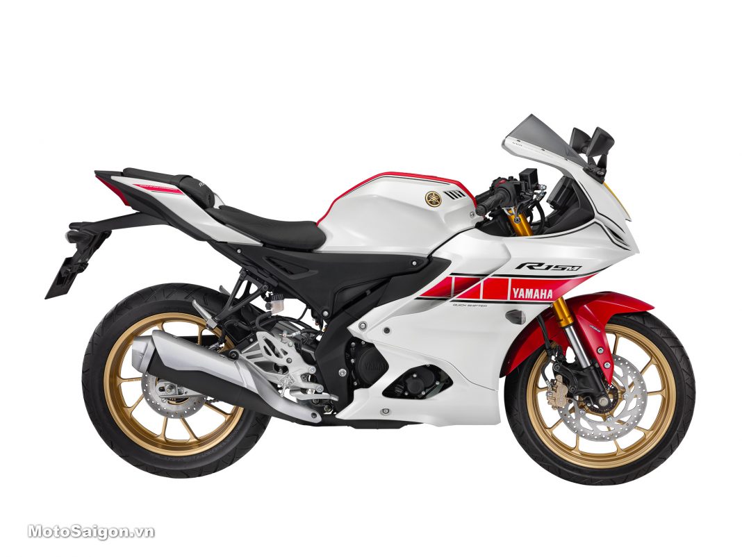 Yamaha ra mắt R15 v4 2023 màu đen vàng Dark Knight - Motosaigon
