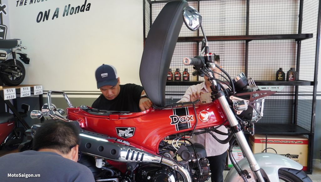 Honda DAX ST125 ABS 2022 đầu tiên Việt Nam đã về showroom Xenon Motor ...