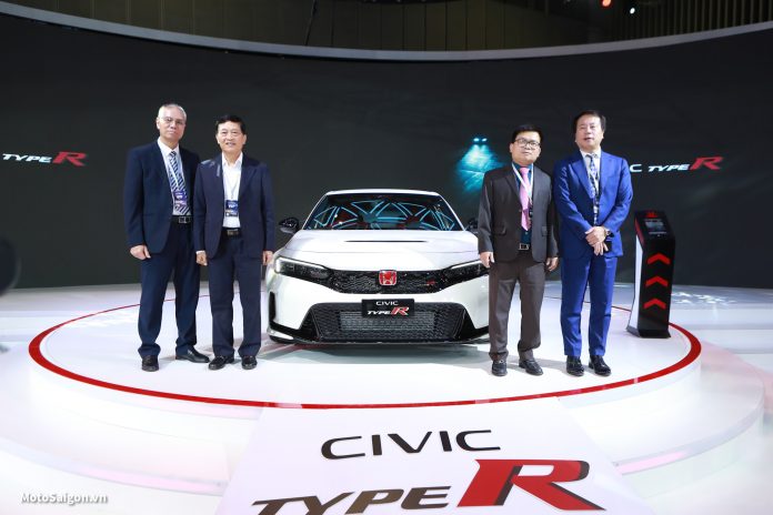 VMS 2022 | Toàn cảnh lễ khai mạc Triển lãm Vietnam Motor Show diễn ra ...