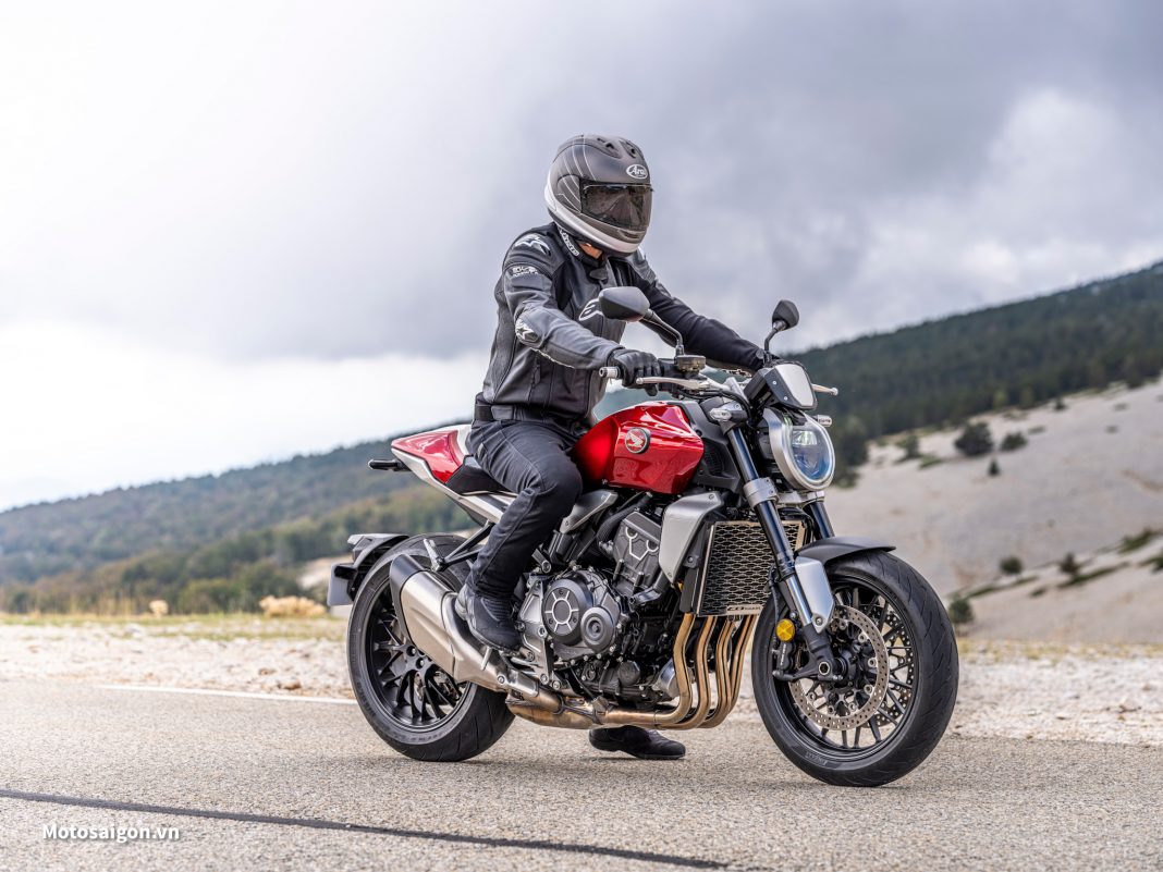 Honda CB1000R 2023 | Giá xe CB1000R mới nhất với 2 phiên bản - Motosaigon